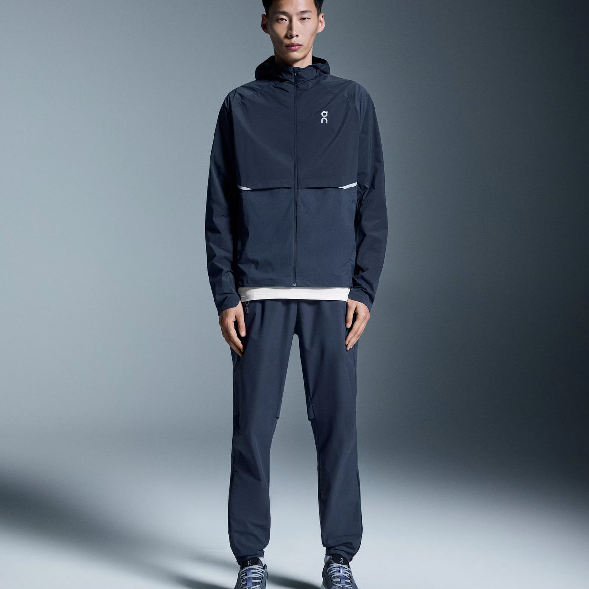 On Running - Men's Core Jacket – The Outfitters Adventure Gear and Apparel